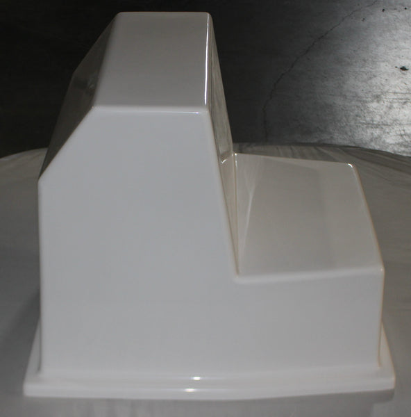 CENTER CONSOLE - 25"H x 26"W x 31"D - CMCC05 – Marine Fiberglass Direct